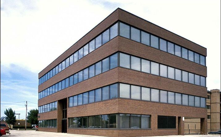 1301 S WOLF RD Prospect Heights IL 60070-1725 APN: 03241000350000 ...