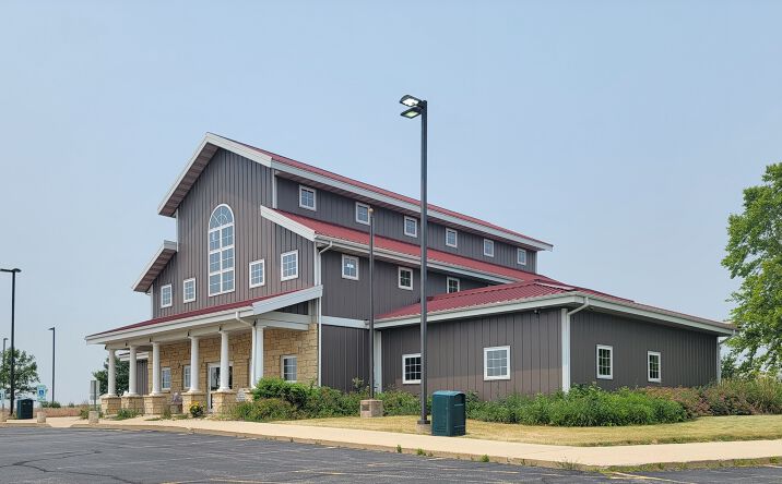 4596 US-20, Freeport, IL 61032 | Crexi.com