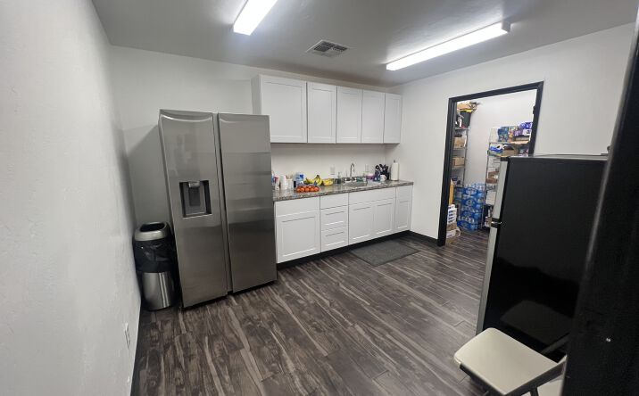 5210 W MISSOURI AVE Glendale AZ 85301-6004 APN: 144-76-019 | Crexi.com