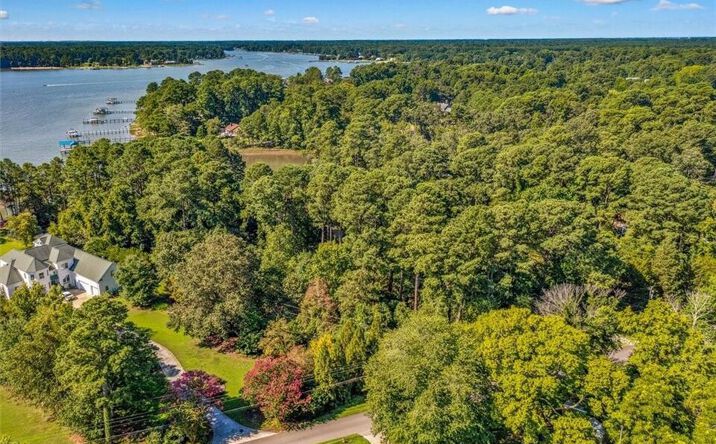 1239 DARE RD Yorktown VA 23692-3619 APN: V06a-0284-3771 | Crexi.com