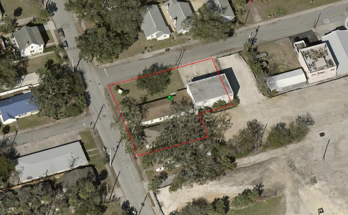 129 MICHIGAN AVE Daytona Beach FL 32114-3200 APN: 533841000210 | Crexi.com