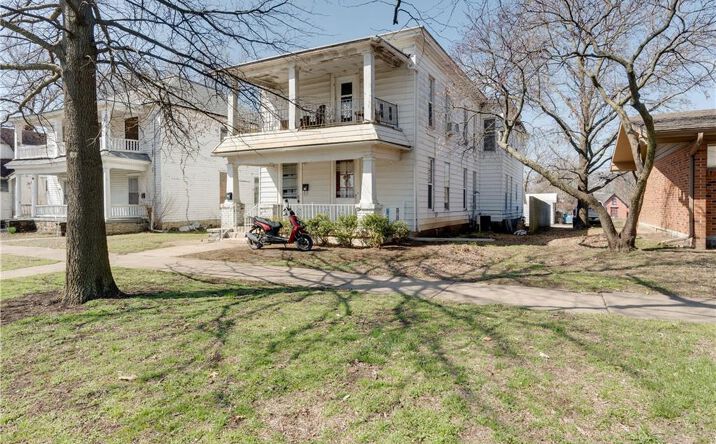 112 S JUDSON ST Fort Scott KS 66701-3241 APN: 0061193003005010000 ...