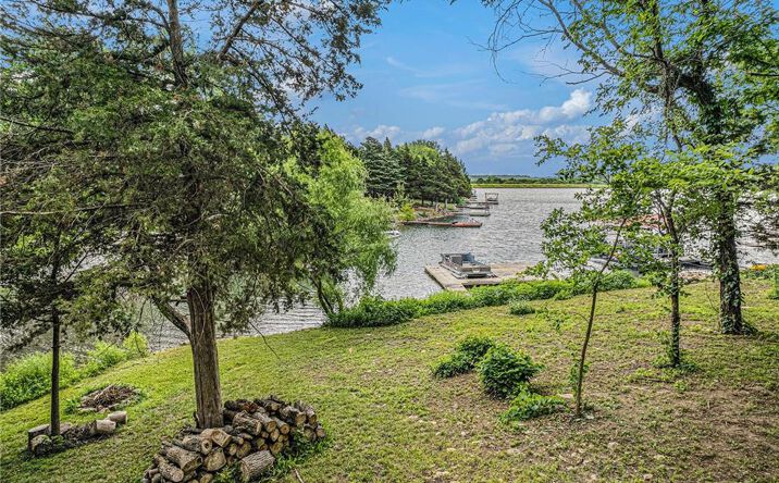 133 W Sugar Lake Drive, Mound City, KS 66056 - Land for Sale - 133 W ...