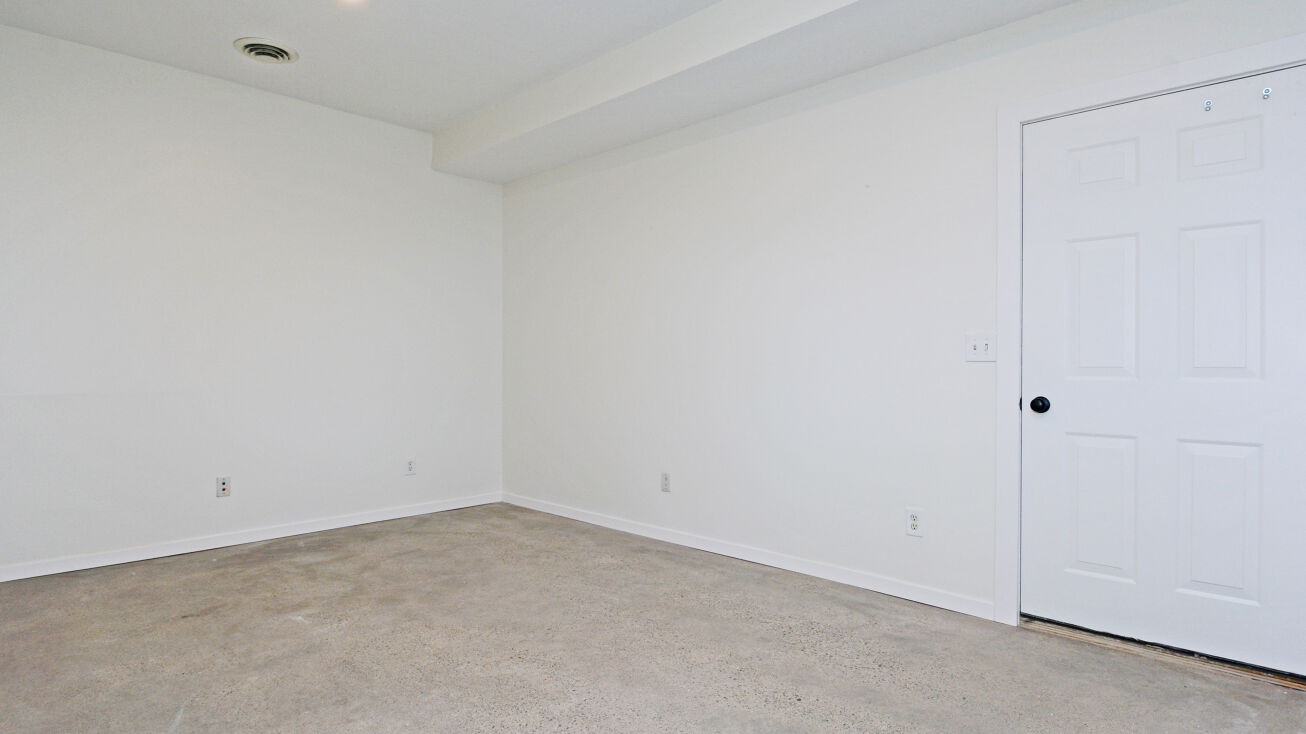 8557 Wyoming Ave N, Minneapolis, MN 55445 | Crexi.com