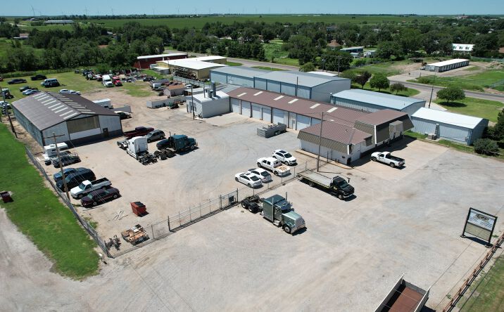 Maple St, Dodge City, KS 67801 | Crexi.com