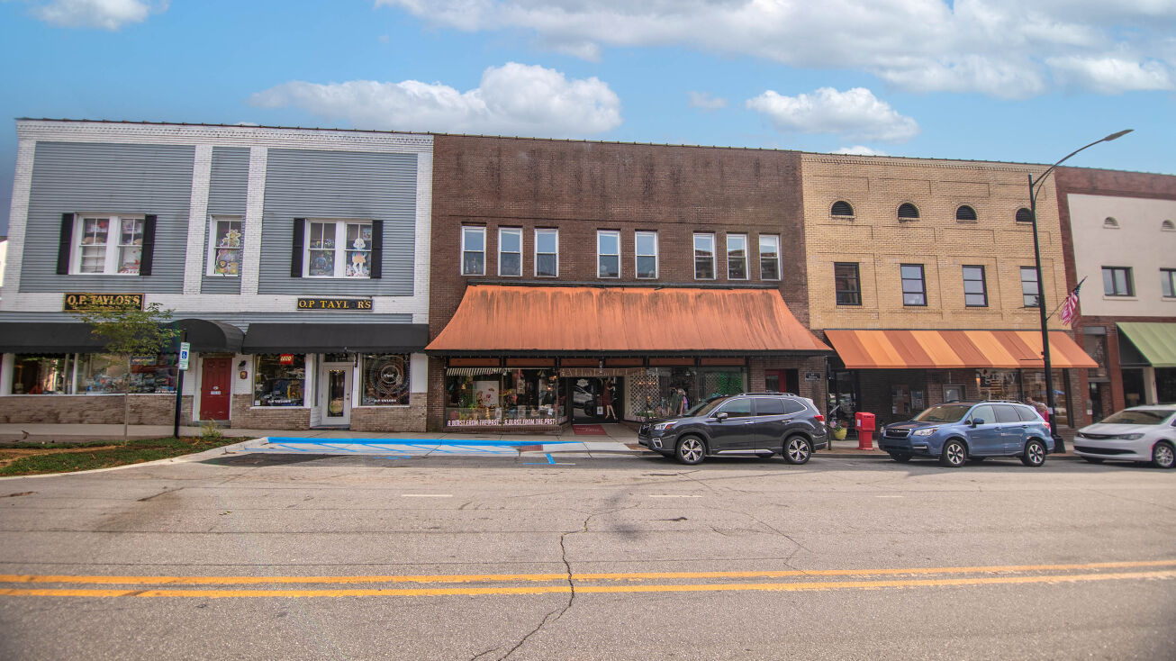 15 W Main St, Brevard, NC 28712 | Crexi.com