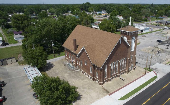 401 W MAIN ST West Frankfort IL 62896-2228 APN: 11-24-404-009 | Crexi.com