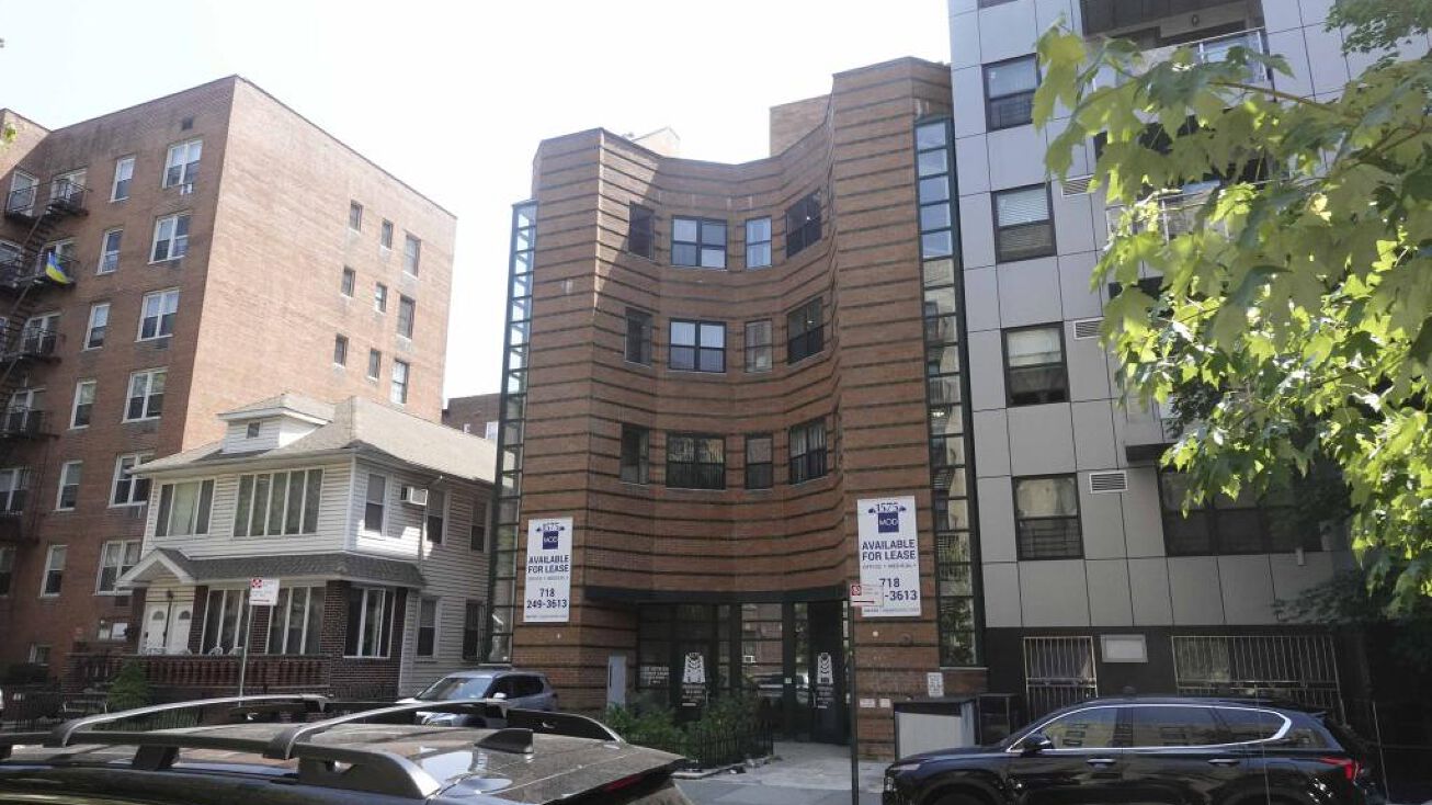 1575 E 19th St, Brooklyn, NY 11230 | Crexi.com