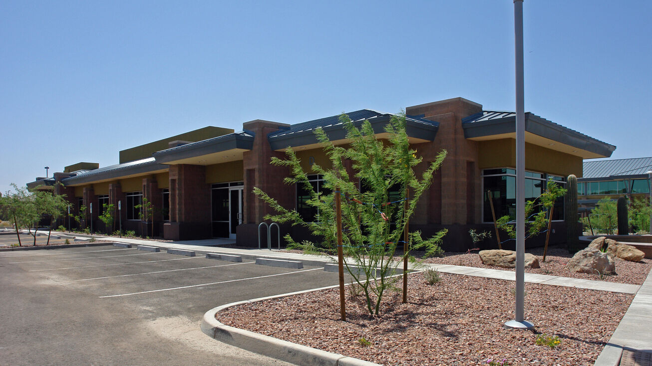 41810 N Venture Dr, Phoenix, AZ 85086 | Crexi.com