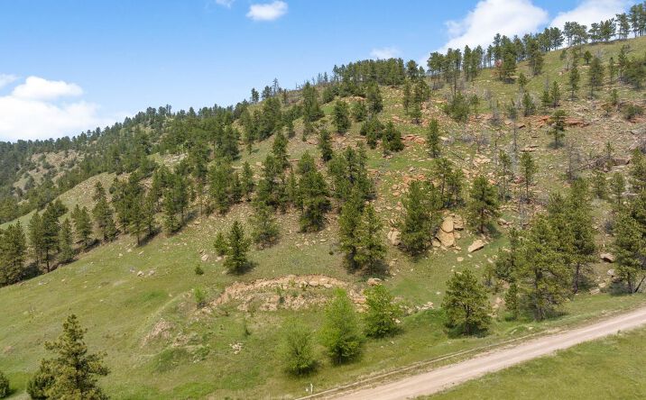 14225 Smithwick Smithwick Road, Smithwick, SD 57782 | Crexi.com