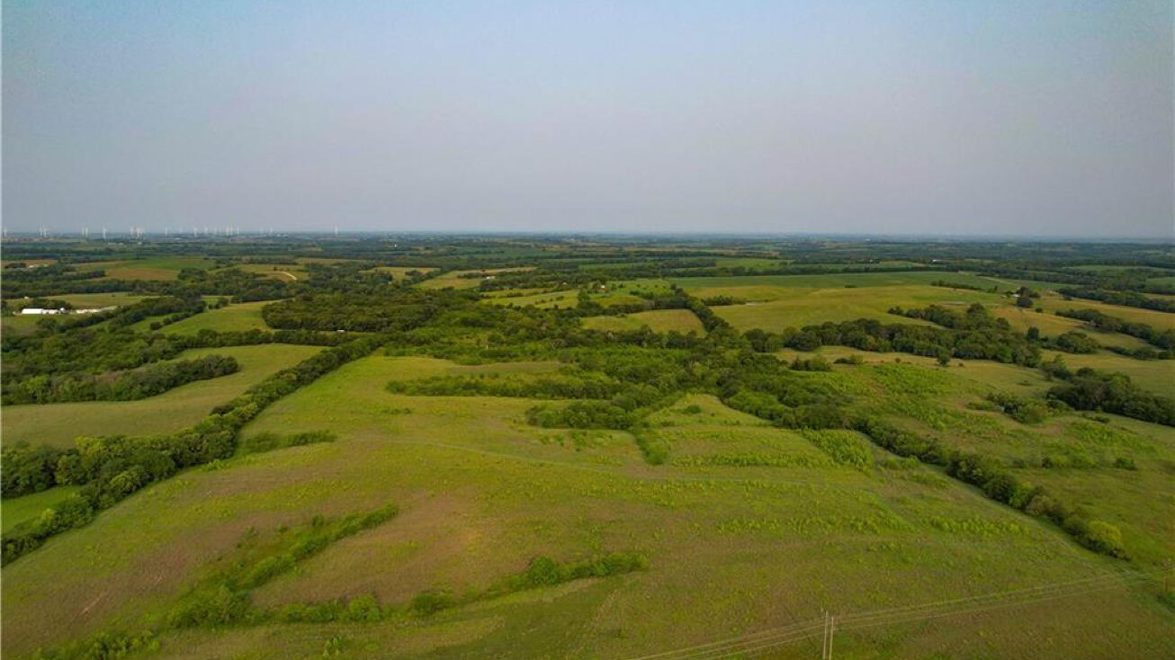 H Highway, Darlington, MO 64438 | Crexi.com