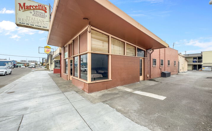 1323 5TH ST Eureka CA 95501 | Crexi.com