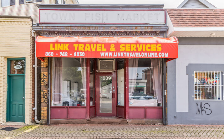 Convenience Stores for Sale in Hartford, CT | Crexi