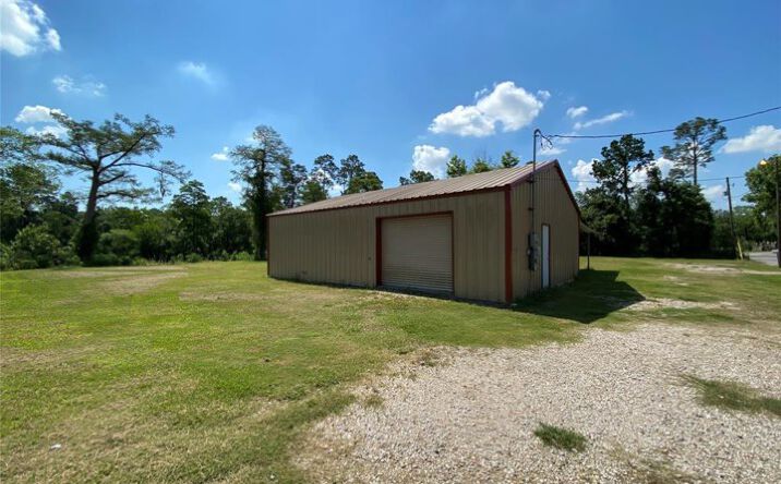 1914 29TH ST Orange TX 77630-3010 APN: 52166 | Crexi.com
