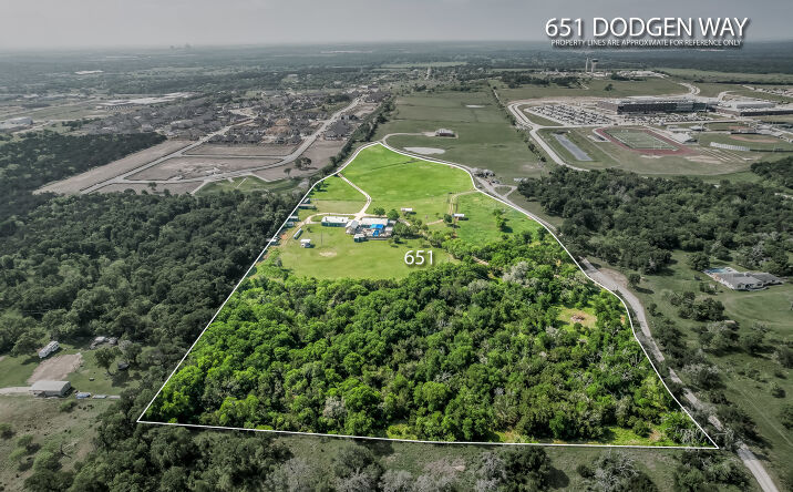 651 Dodgen Way, Buda, TX 78610 | Crexi.com