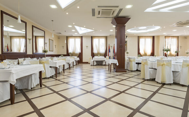 912 Hempstead Tpke Franklin Square Ny 11010 Crexi