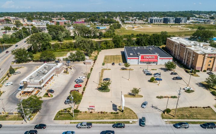 1011 Hudson Avenue, Iowacity, IA 52246 | Crexi.com