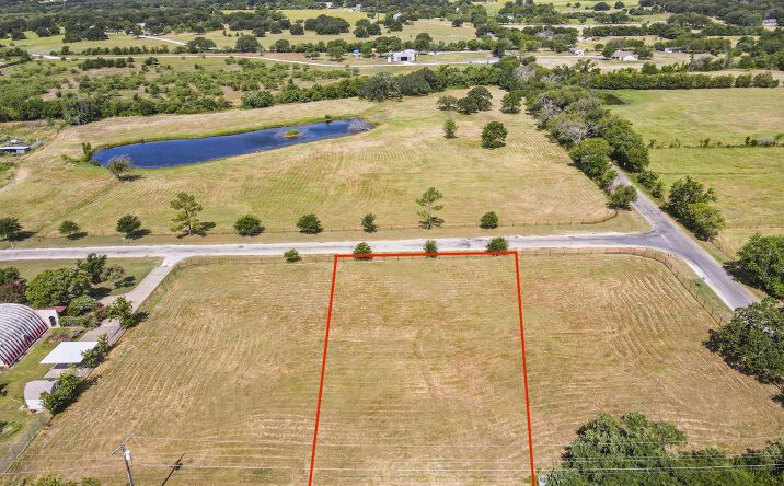 1600 S. Broadway St., Joshua, TX 76058 | Crexi.com