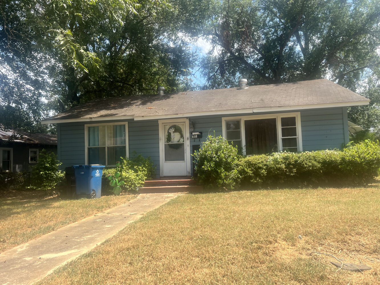 228 S Main St, Jacksonville, TX 75766 | Crexi.com