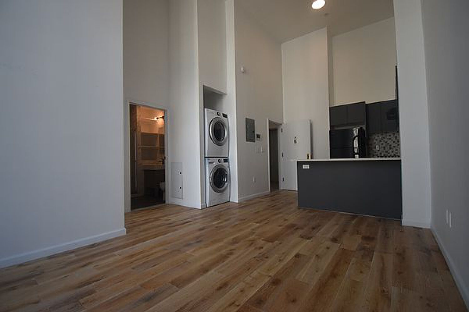 221 N 9th St, Brooklyn, NY 11211 | Crexi.com
