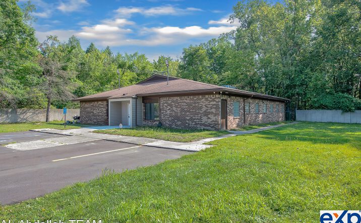 3151 S Wayne Rd, Wayne, MI 48184 | Crexi.com