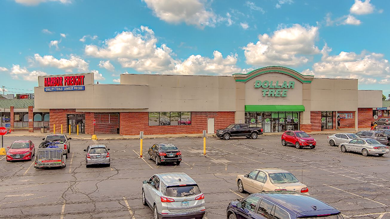 108 Village Square, Bradley, IL 60915 | Crexi.com
