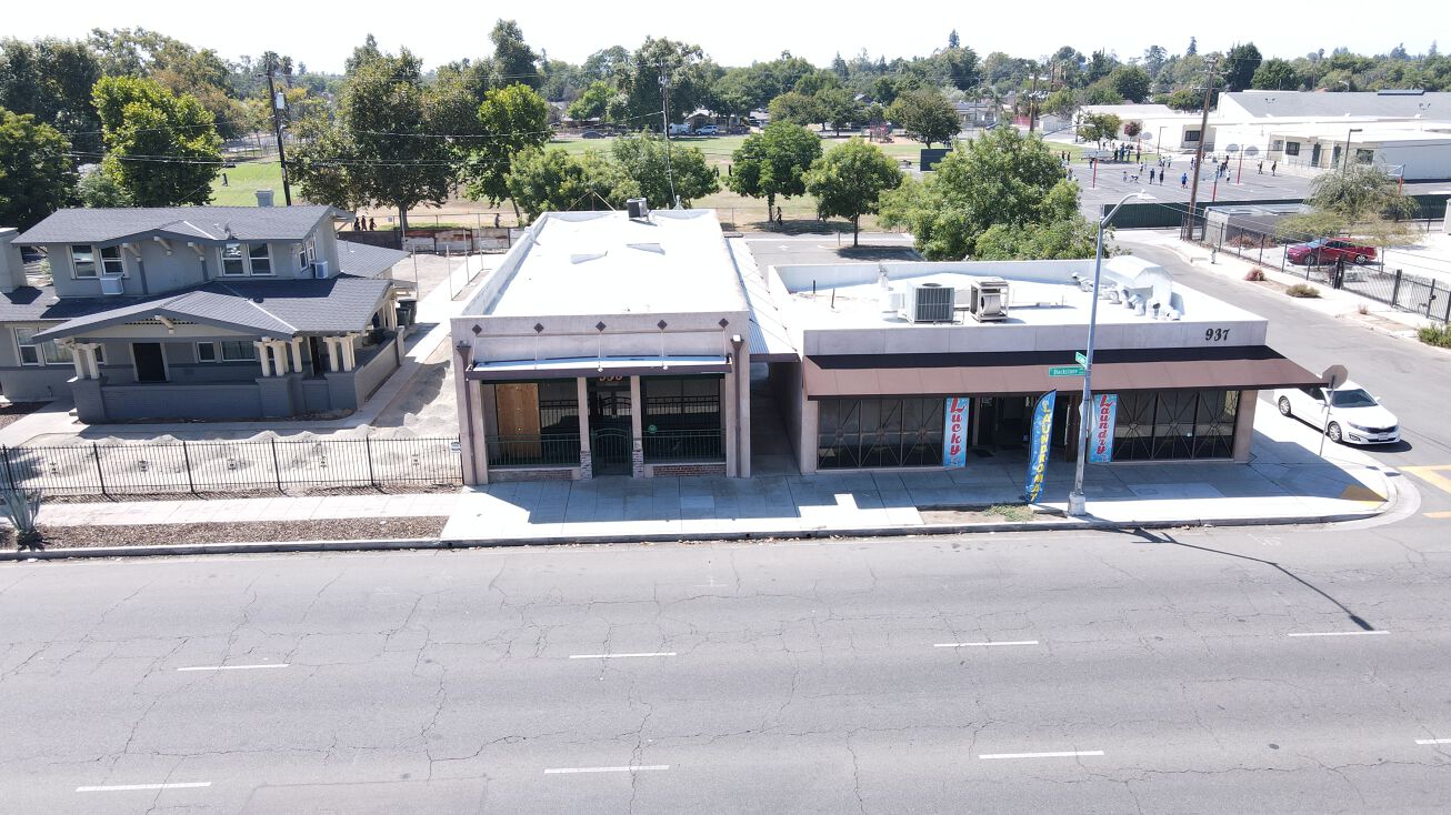 935 N Blackstone Ave, Fresno, CA 93701 | Crexi.com