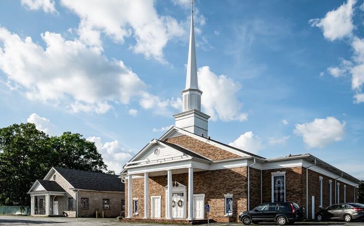 Eva Horton - Newmark Knight Frank Ontario | Crexi