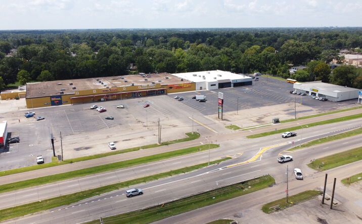 12112 Florida Blvd, Baton Rouge, LA 70815 | Crexi.com