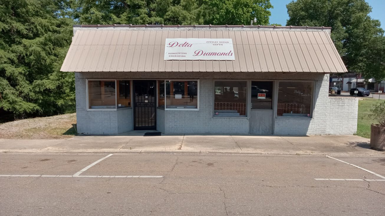 101 Front Street, Indianola, MS 38751 | Crexi.com