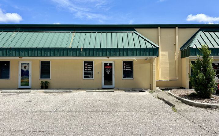 1202 GARY AVE UNIT 109 Ellenton FL 34222-2012 APN: 997000959 | Crexi.com