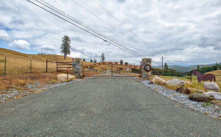 7279 MOUNTAIN RANCH RD Mountain Ranch CA 95246 APN: 36001076 | Crexi.com