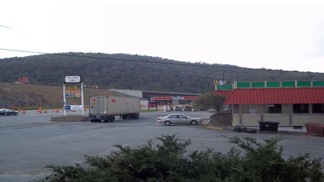 960/968 Parksville Rd, Livingston Manor, NY 12758 | Crexi.com