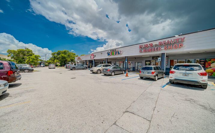 8696 SW 137 Ct, Miami, FL 33183 | Crexi.com