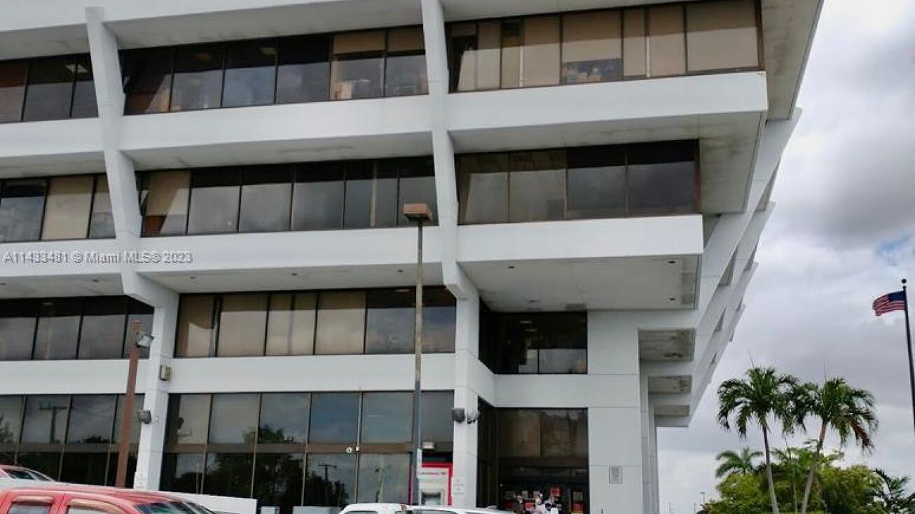 900 W 49th St SUITE 546, Hialeah, FL 33012 | Crexi.com