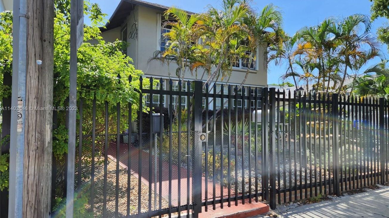 224 SW 6th Ave, Miami, FL 33130 | Crexi.com