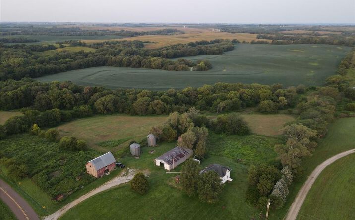 Elmo, MO Commercial Real Estate for Sale | Crexi.com