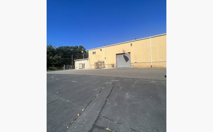 115 Industrial Loop, Staten Island, NY 10309 | Crexi.com