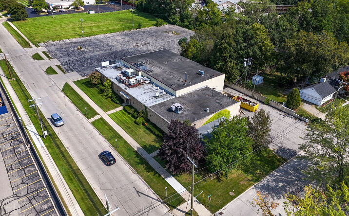 6828 N WAVERLY ST Dearborn Heights MI 48127-2210 APN: 33 020 02 0087 ...