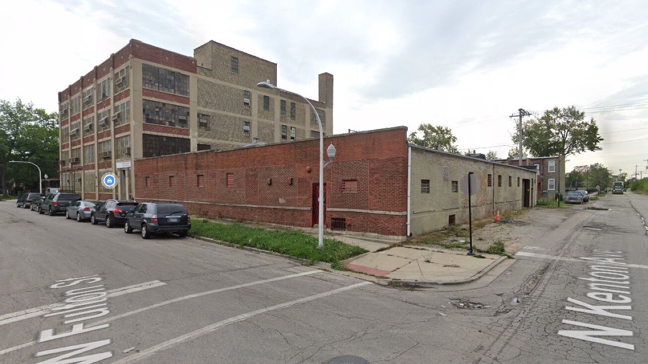 4551 W Fulton St, Chicago, IL 60624 | Crexi.com