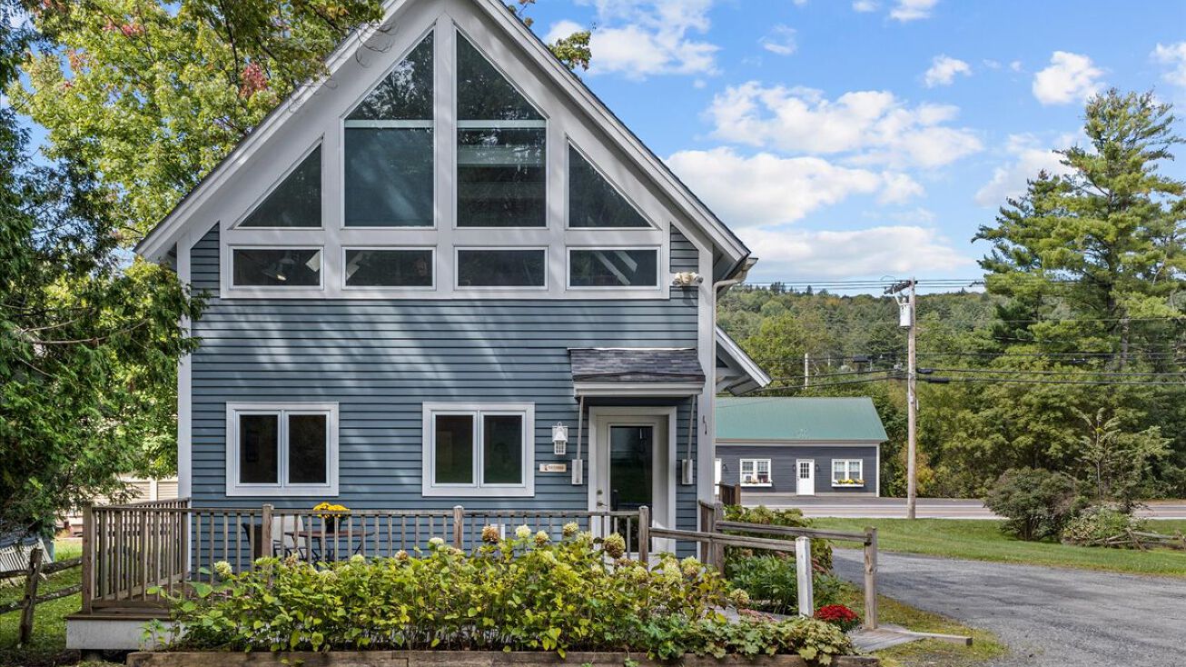 699 South Main Street, Stowe, VT 05672 | Crexi.com