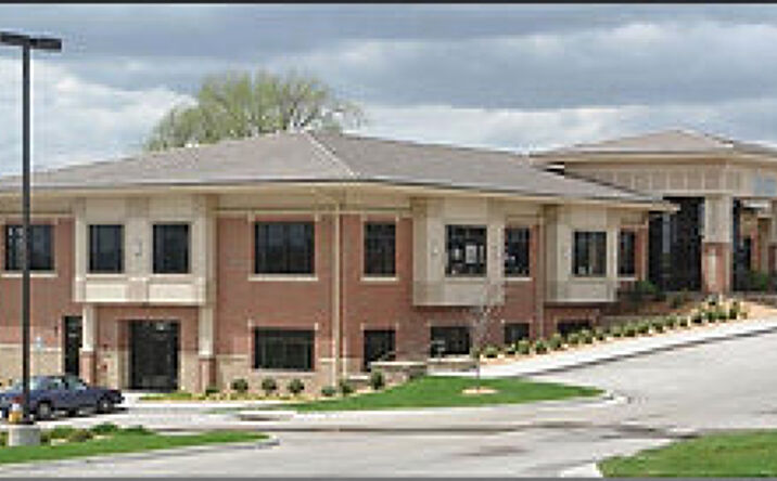 1324 NE Windsor Drive W, Lee's Summit, MO 64086 | Crexi.com