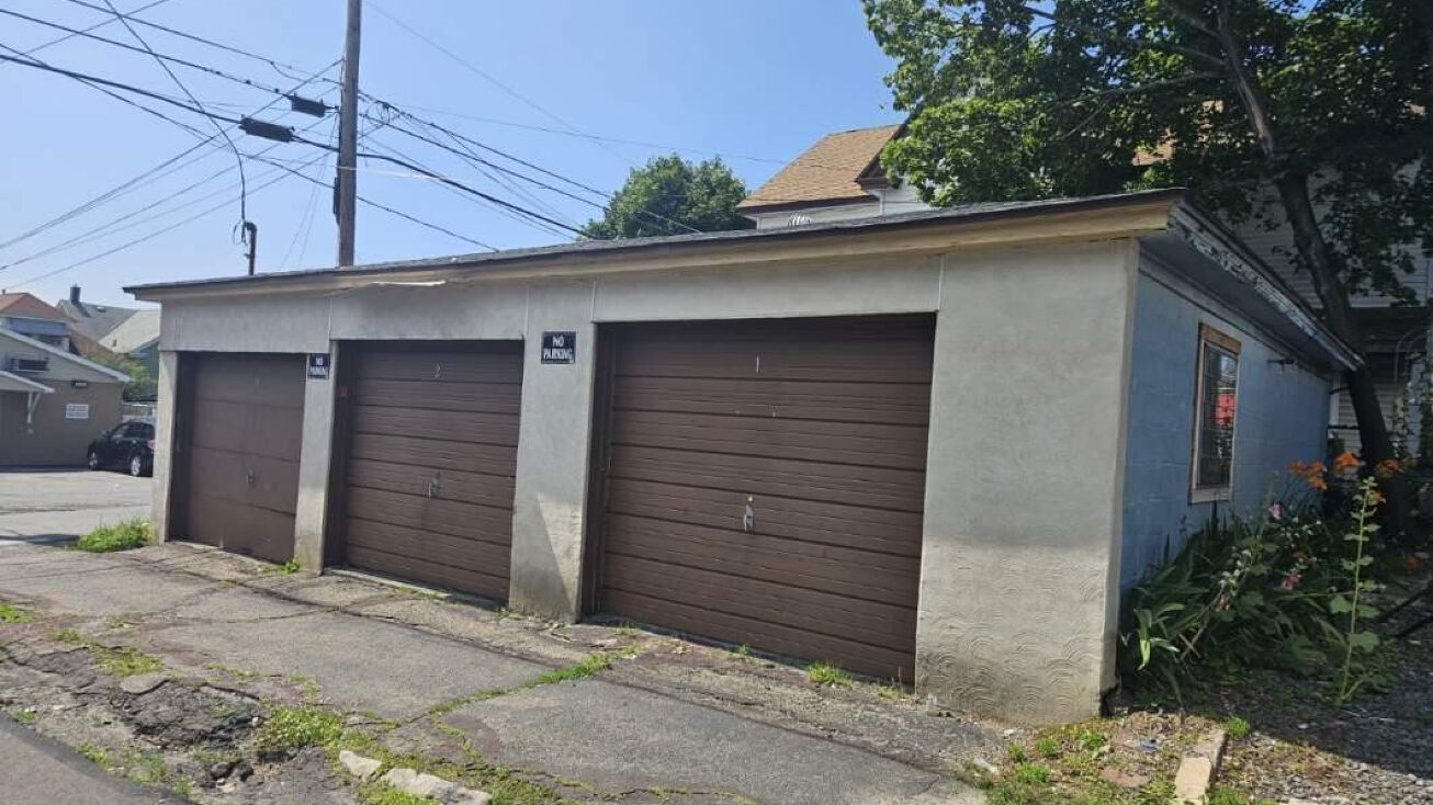 Emerald Court, Hazleton, PA 18201 | Crexi.com