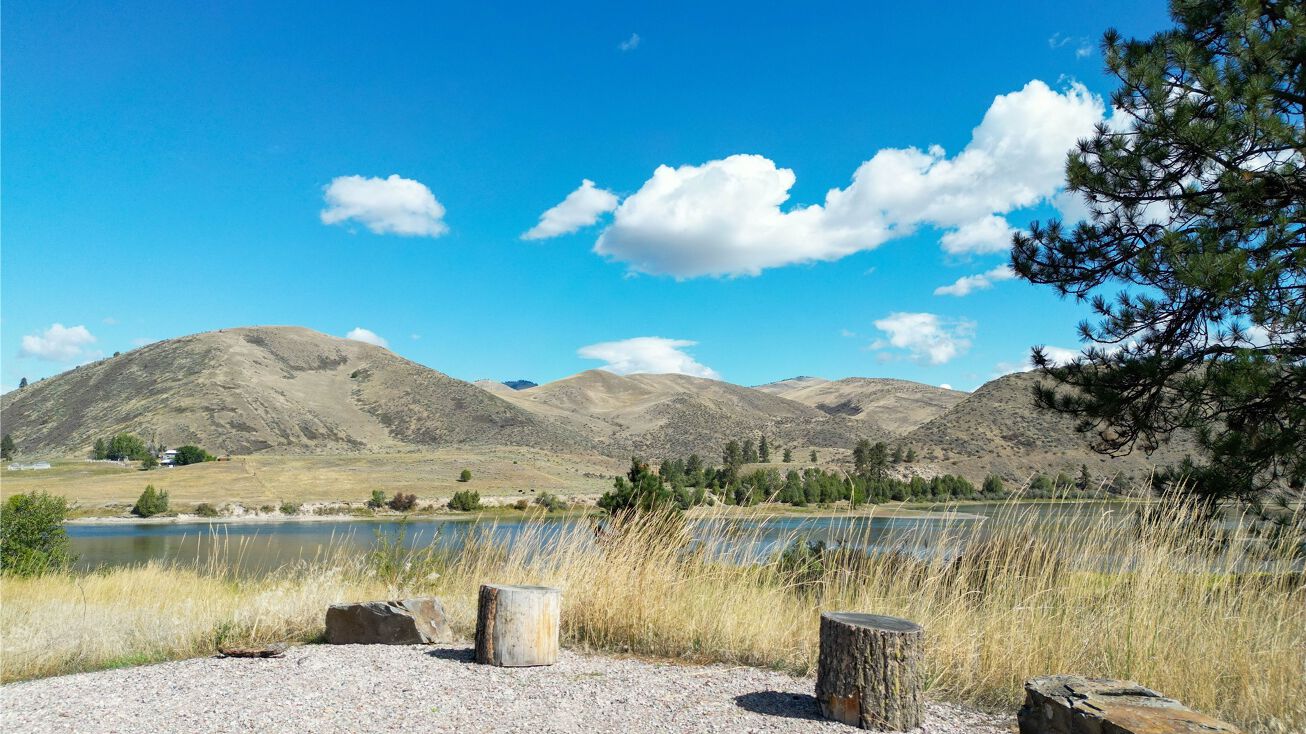 9703 MT Hwy 200, Dixon, MT 59831 | Crexi.com