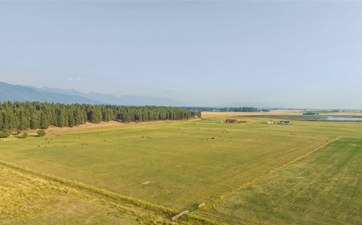 895 Middle Road, Columbia Falls, MT 59912 | Crexi.com