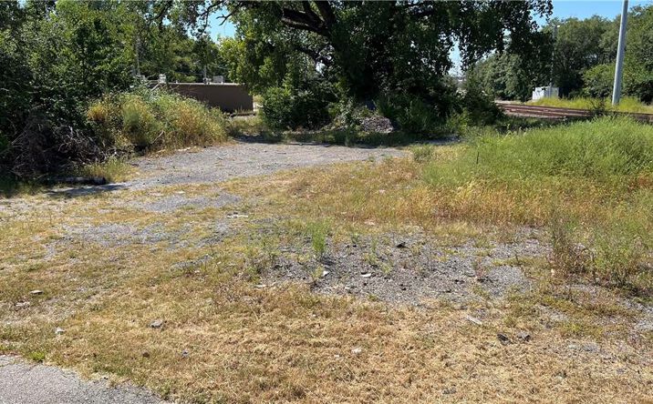 1040 E 1ST ST Kansas City MO 64120 | Crexi.com