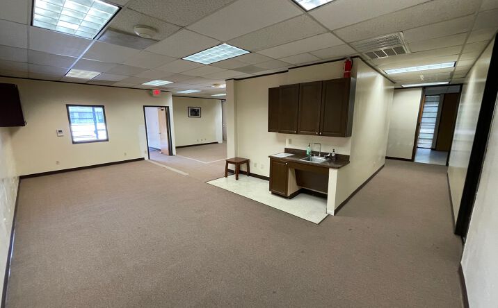 9207 EMMOTT RD Houston TX 77040-3330 APN: 1151210000006 | Crexi.com