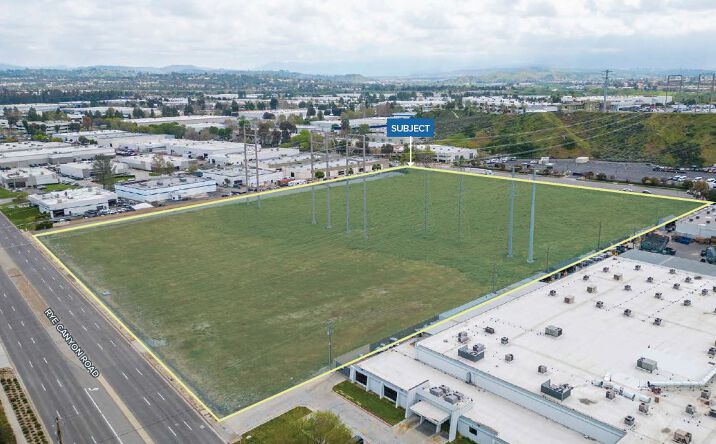 Kelly Johnson Pkwy, Santa Clarita, CA 91355 | Crexi.com