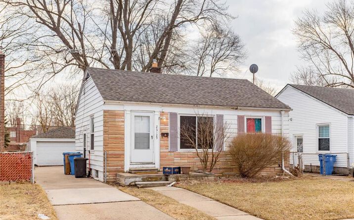 26129 Annapolis St, Dearborn Heights, MI 48125 | Crexi.com