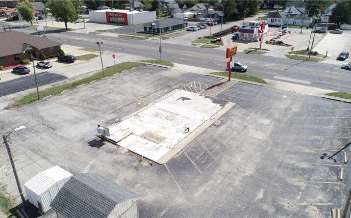 Fort Worth Way, Mattoon, IL 61938 | Crexi.com